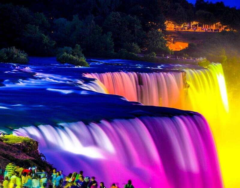 From Toronto: Niagara Falls Tour with Journey & Dinner - The Beauty of the Niagara Falls Experience