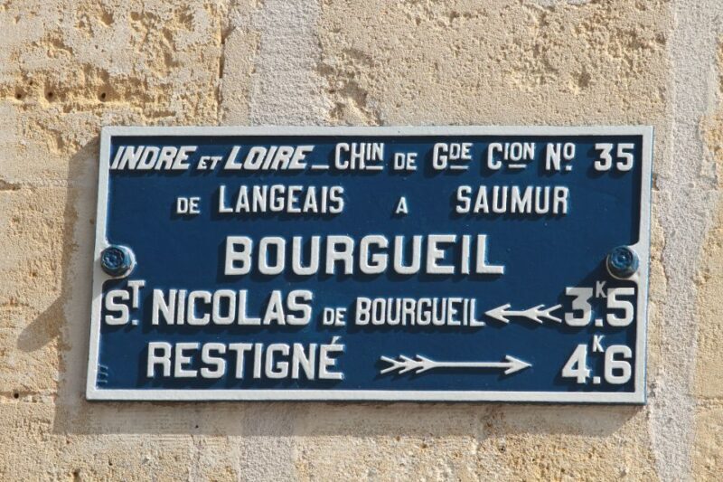 From Tours: Loire Valley Wineries Day Trip with Tastings - Overall Value and Experience