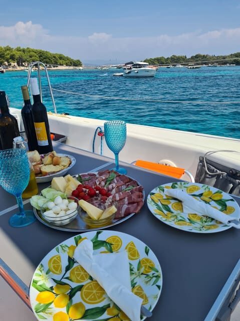 From Trogir Day sailing (private tour) - Key Points