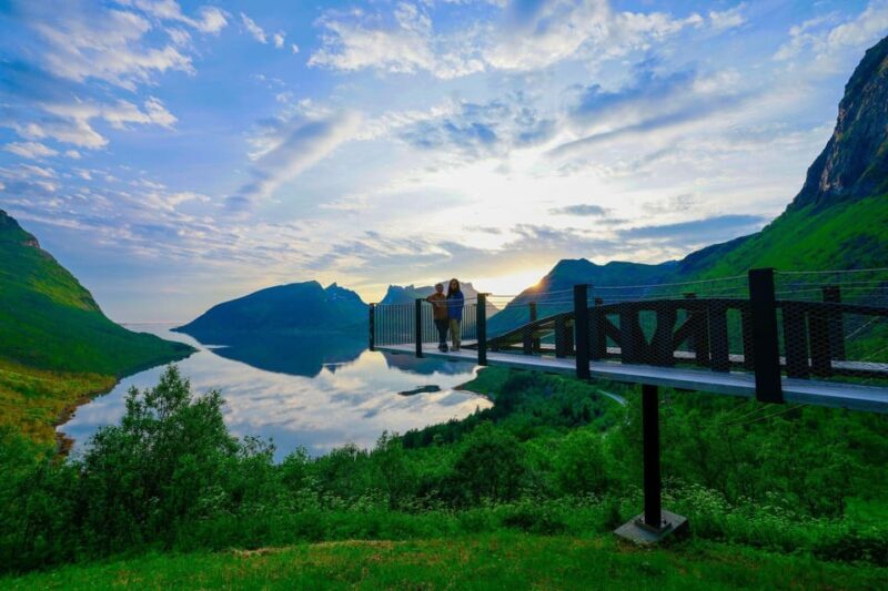 From Tromsø:ChineseSenja Day Trip - The Essentials of the Tromsø to Senja Day Trip