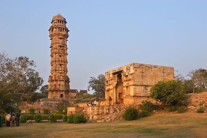 From Udaipur: Private Chittorgarh Tour sightseeing All Inclusive - The Sum Up