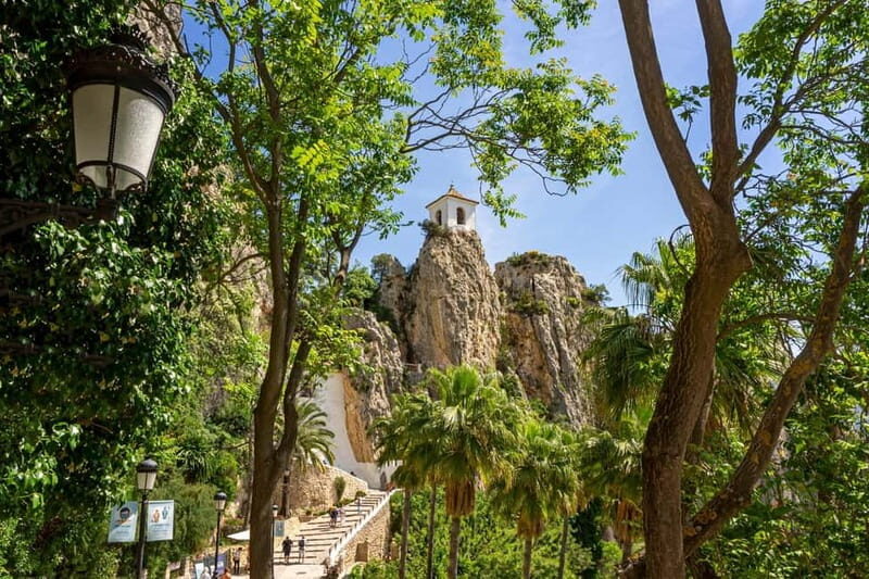 From Valencia: Fountains of Algar & Castell de Guadalest - FAQs