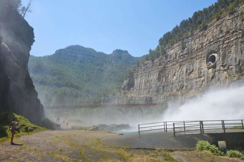 From Valencia: Montanejos Tour with Guided Hike - An Authentic Day Out: What This Tour Offers