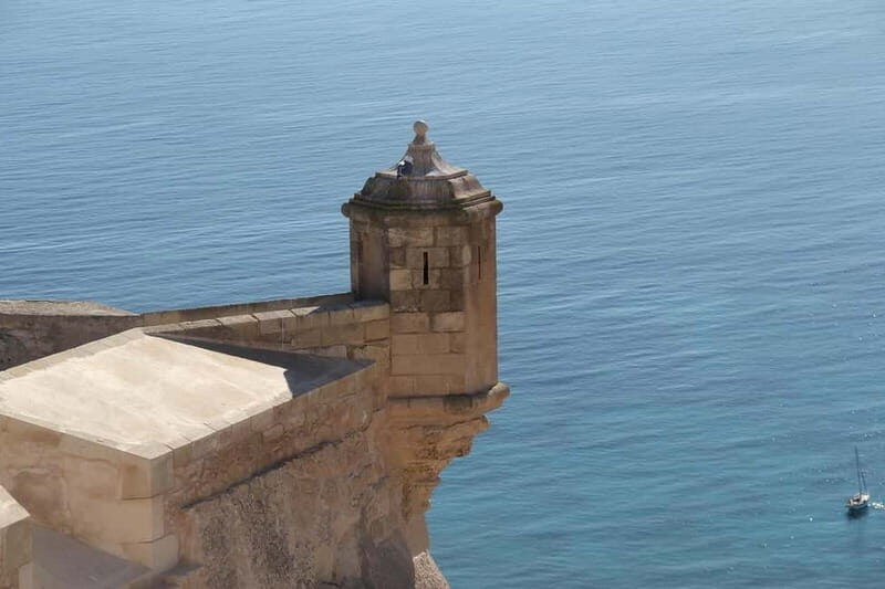 From Valencia: Pink lagoon and Alicante, colors, sea and sunshine. - Final Thoughts