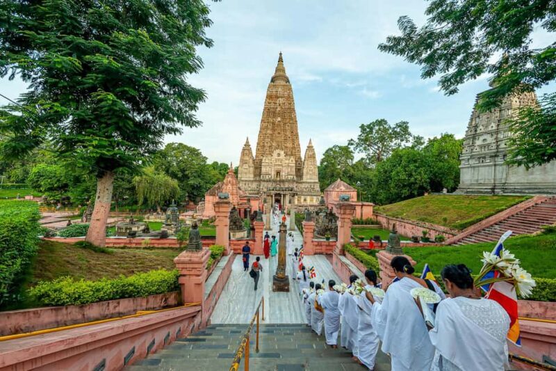 From Varanasi : 3-Day Bodhgaya Tour with Sarnath & Boat Ride - What Makes This Tour Stand Out?