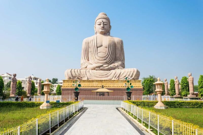 From Varanasi: Bodhgaya 2-Day Tour with Accommodation - An In-Depth Look at the 2-Day Bodhgaya Tour