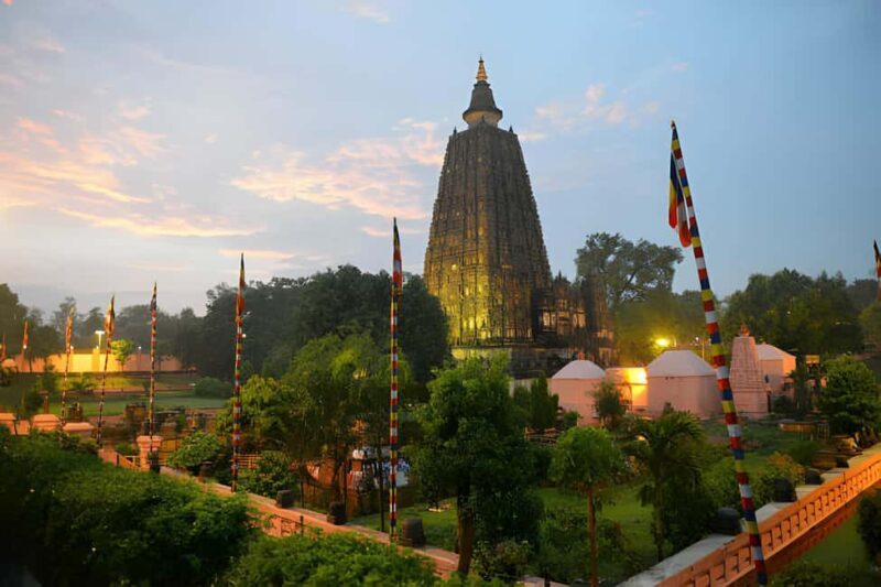 From Varanasi: Private Same Day Bodhgaya Tour - A Deep Dive into the Experience