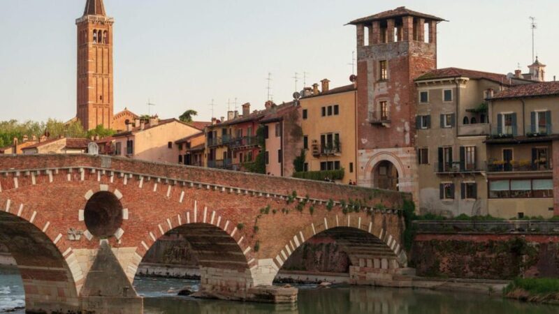 From Venice and Treviso: Verona and Garda Lake Day Tour - Exploring Verona and Garda Lake: A Day Tour Worth Your Time
