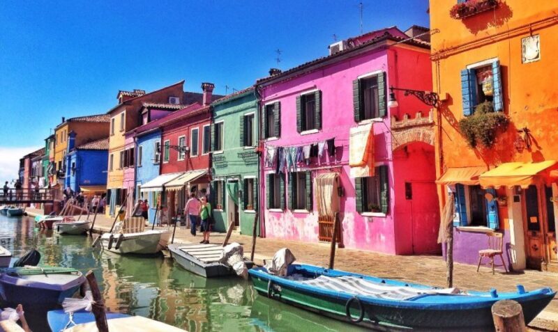 From Venice: Islands Day Tour With Fish Lunch - The Second Cruise: Moving to Burano