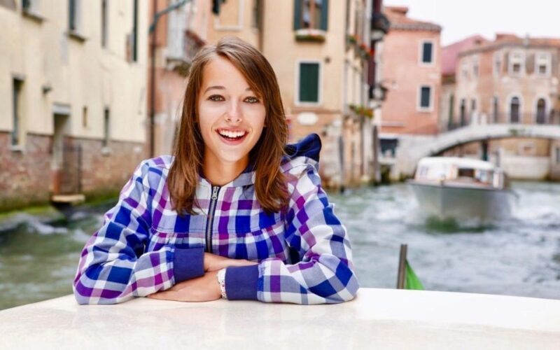 From Venice: Murano Island and Glass-Making Private Tour - Key Points
