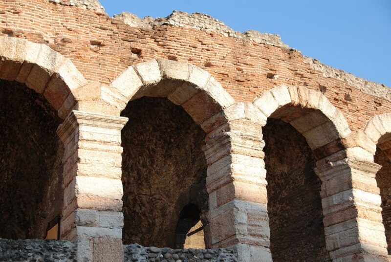 From Venice: Verona Walking Tour with Transportation - Free Time in Verona: Your Own Pace