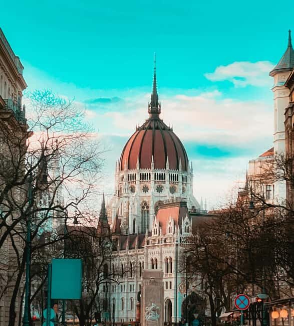 From Vienna: Bratislava and Budapest one day tour - Key Points