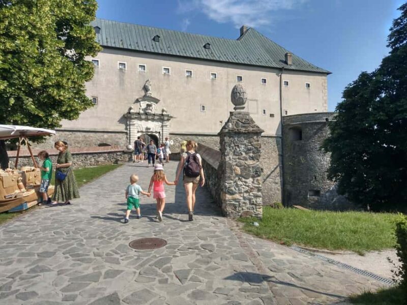From Vienna/Bratislava: Castles, imany & UFO Observation - Starting Point: Ervený Kame Castle