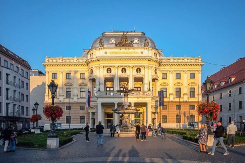 From Vienna: Bratislava City Highlights Trip - Introduction