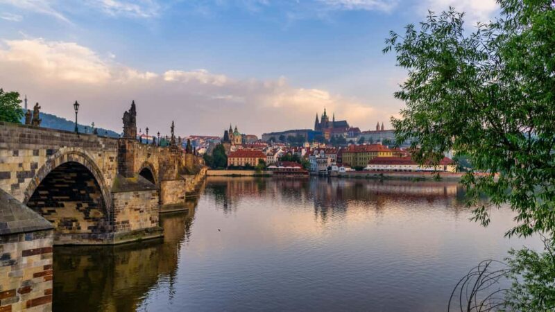 from Vienna: Prague full day trip - Practical Tips for Travelers