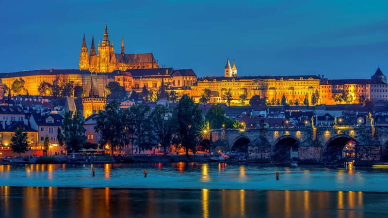 From Vienna: Prague One Day Guided Tour - Key Points
