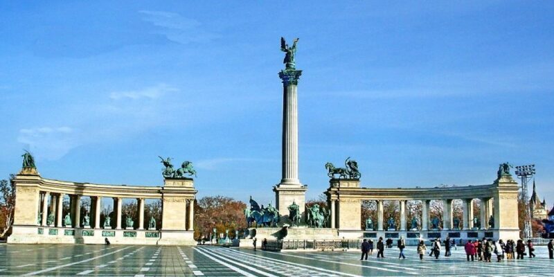 From Vienna: Private Day Tour of Budapest inc. Local Guide - Introduction