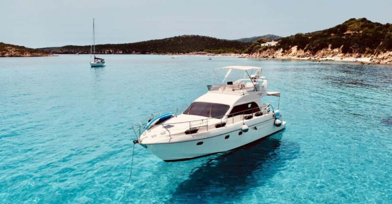 From Villasimius: Private Yacht Tour with Lunch - Key Points
