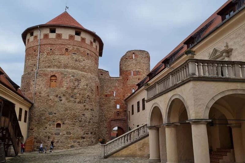 From Vilnius: Private Transfer to Riga with Sightseeing - FAQ