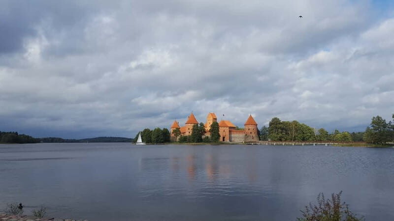 From Vilnius: Trakai Castle and Paneriai Memorial Tour - Who Will Appreciate This Tour?