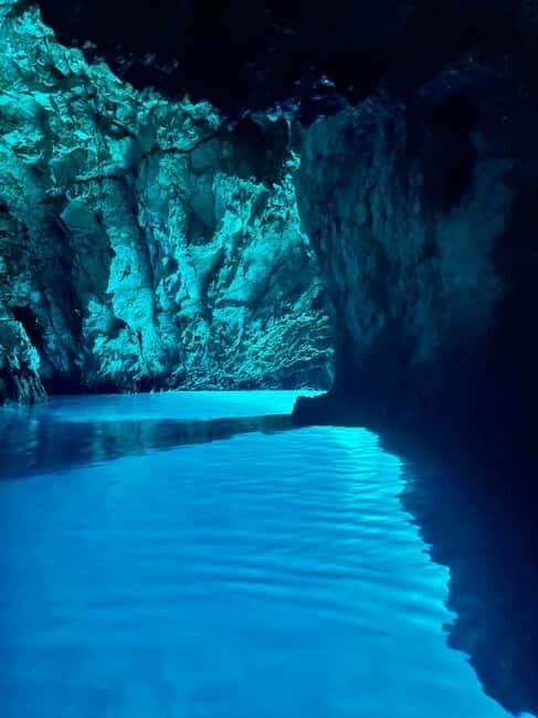 From Vis: Blue Cave speed boat tour with beach stops - Key Points
