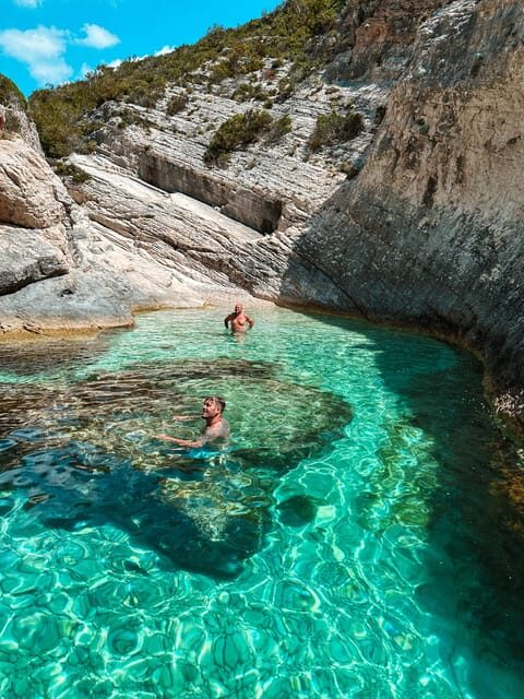 From Vis : Island-Hopping Cruise with beach and Cave Stops - FAQ