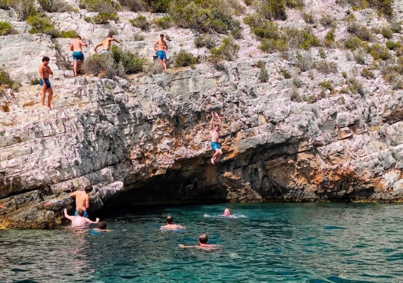 From Vis: Speedboat tour - Vis, Bievo & Blue Cave (shared) - Practical Considerations