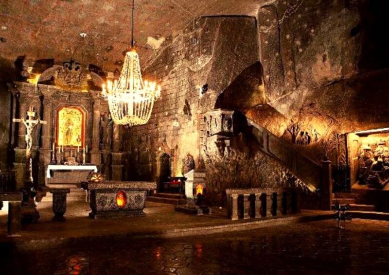 From Warsaw: Krakow & Wieliczka Small Group Tour with Lunch - FAQ