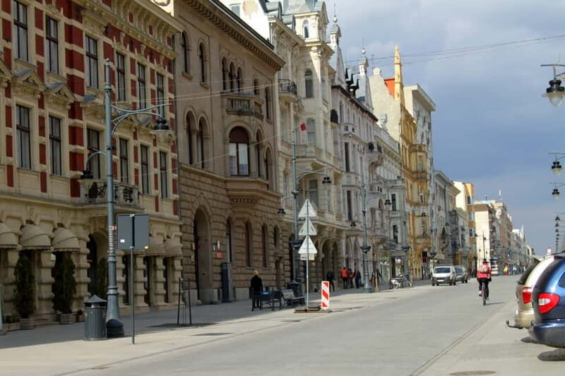 From Warsaw: Lodz & Litzmannstadt Jewish Ghetto Private Tour - Key Points