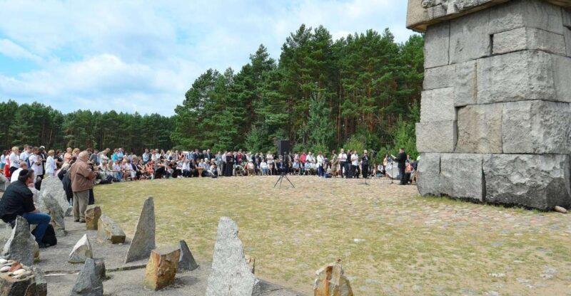 From Warsaw: Treblinka Extermination Camp Private Tour - The Value of an Expert-Guided Experience