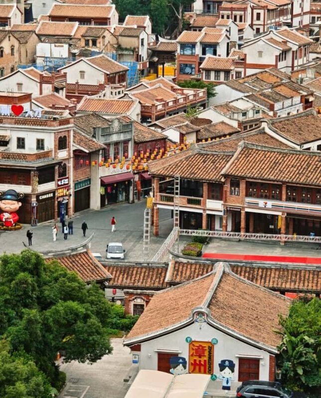 From Xiamen: Zhangzhou Tour with Mansions, Old Town & Craft - Key Points