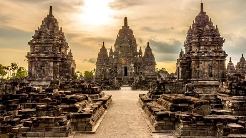 From Yogyakarta: Borobudur & Prambanan Tour - Temples - Key Points
