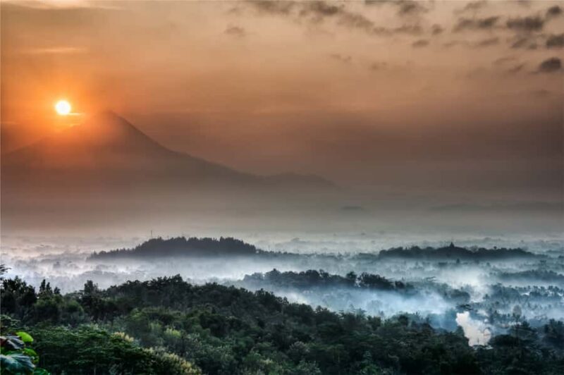 From Yogyakarta: Borobudur Sunrise Half Day Tour with Pickup - FAQ