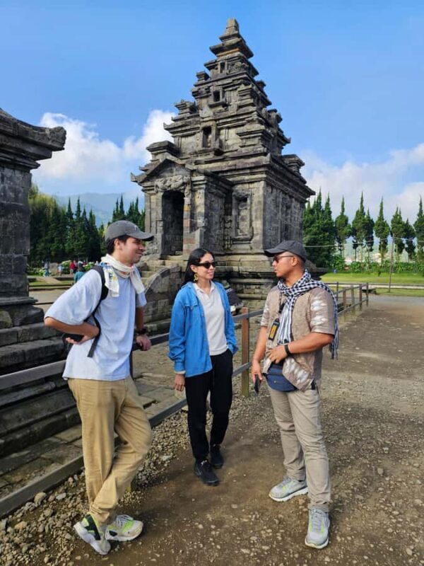 From Yogyakarta: Dieng Plateau & Gastronomy Tour & Transfer - Exploring the Unique Landscape of Dieng Plateau