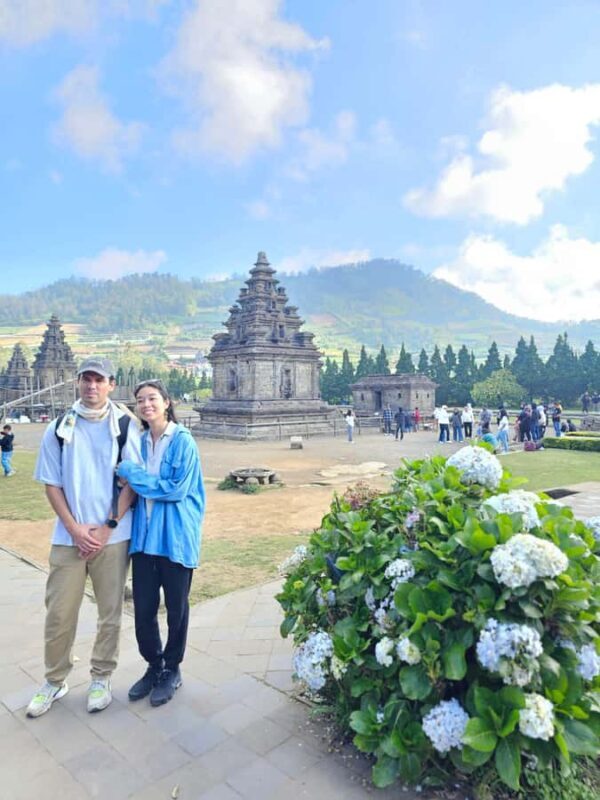 From Yogyakarta: Dieng Plateau & Gastronomy Tour & Transfer - Logistics and Practicalities