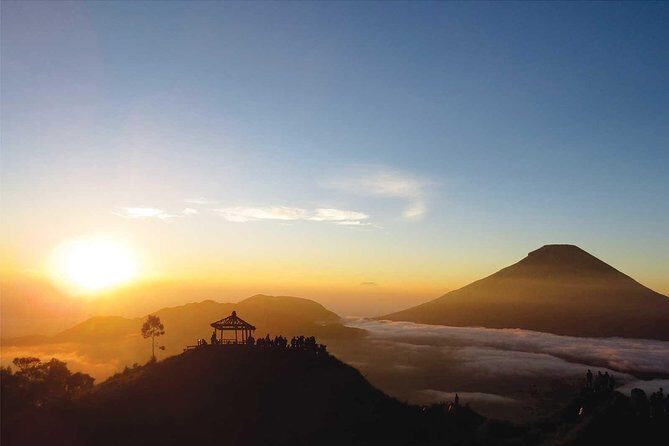 From Yogyakarta: Dieng Plateau Golden Sunrise Private Day Trip - Key Points