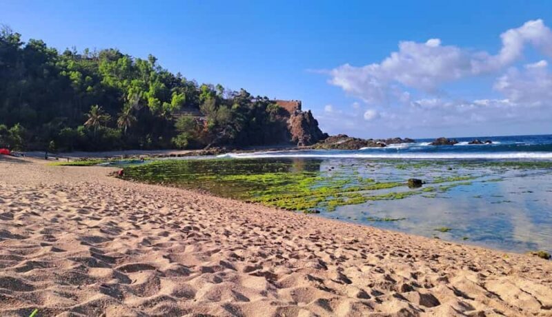 From Yogyakarta: Pengilon Hill and Hidden Beach - Key Points