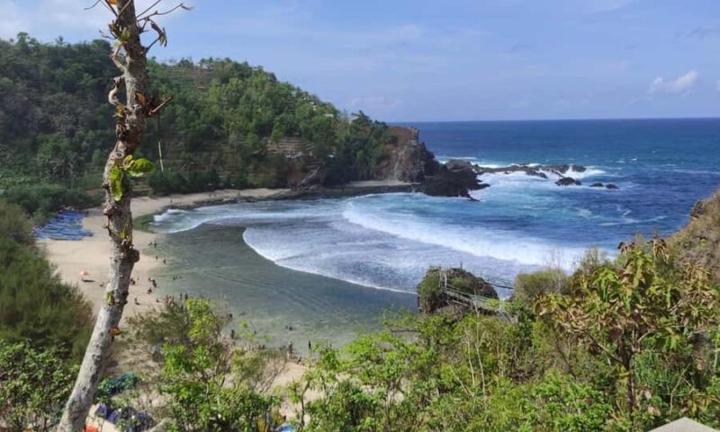 From Yogyakarta: Pengilon Hill and Hidden Beach - Practical Details That Matter