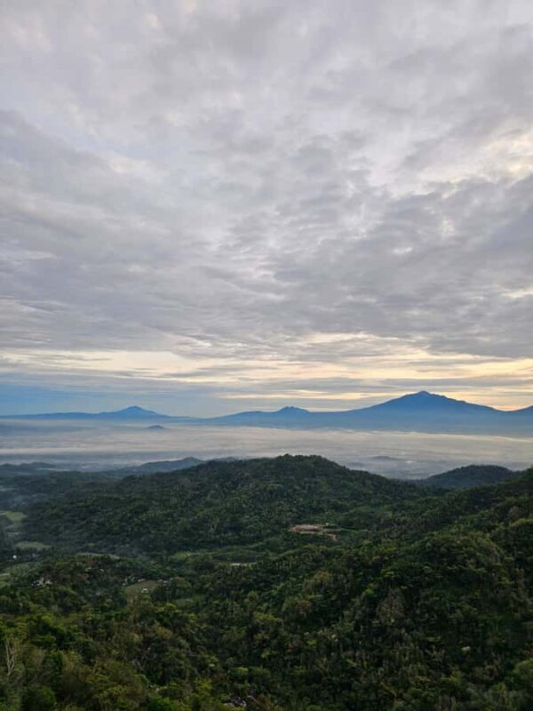 From Yogyakarta: Tumpeng Menoreh Skyline Sunrise - Who Is This Tour Best For?