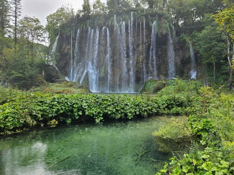 From Zadar: Scenic Private Tour of Plitvice Lakes - Detailed Breakdown of the Itinerary