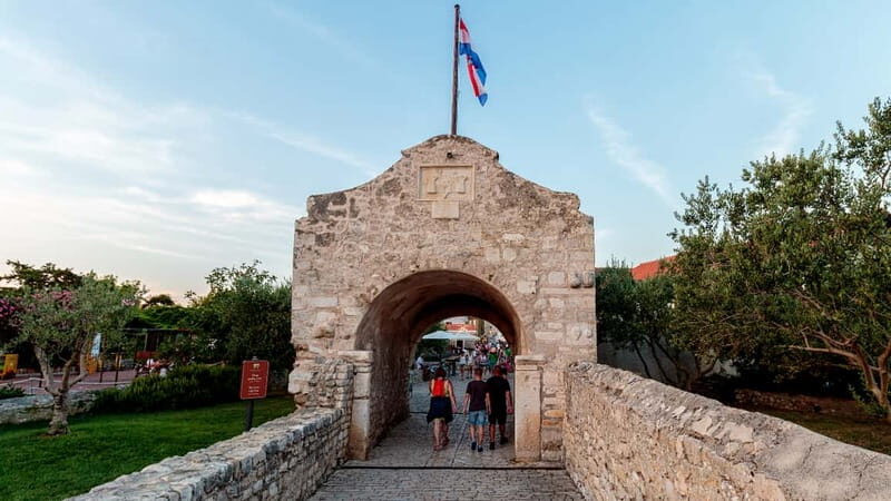 From Zadar: Sightseeing trip to historic Nin with return - Exploring the Historic Heart of Nin