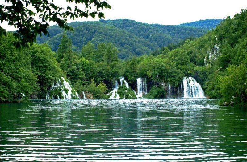 From Zagreb: Plitvice Lakes National Park Tour with Tickets - The Route and What It Offers