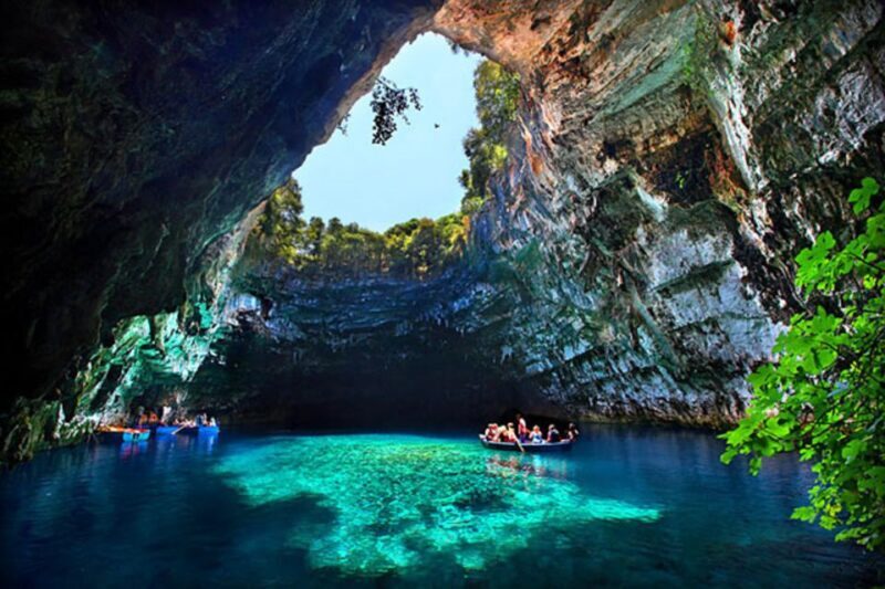 From Zakynthos: Kefalonia Island Full Day Tour by Bus & Boat - An In-Depth Look at the Kefalonia Day Tour