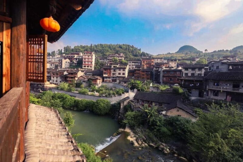 From Zhangjiajie: Glass Bridge & Furong Town Night Adventure - Who This Tour Is Best For