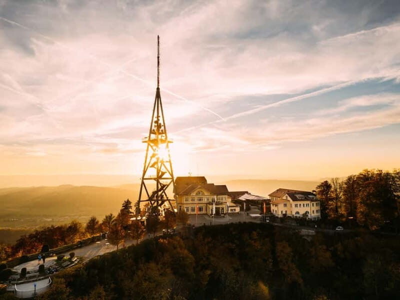 From Zurich: Mountain Magic on Two Wheels to Uetliberg - Reaching the Summit for the Perfect Photo
