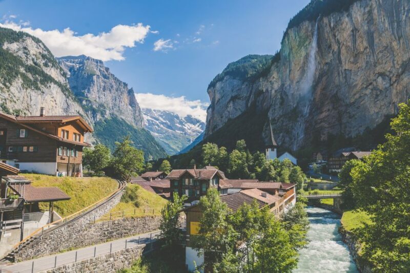From Zürich: Private Day Trip to Interlaken and Grindelwald - Who Is This Tour Best Suited For?