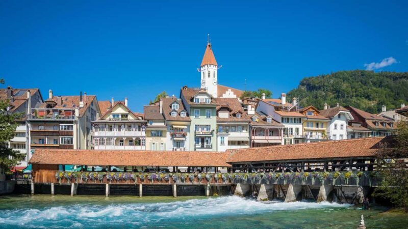 From Zurich: Thun Tour, Beatus Caves, Lake Cruise & Cheese - Lake Thun Cruise: Waterside Views and Mountain Backdrops