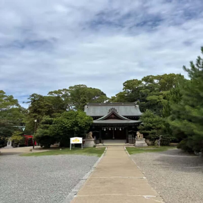 From:Osaka&Kyoto: Kobe & Himeji Private Family Day Trip - Koko-en Garden: A Peaceful Contradiction