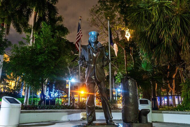 Ft Lauderdale Ghosts Boos and Booze Haunted Pub Crawl - Who Should Consider This Tour?