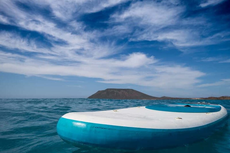 Fuerteventura: Lobos Island Catamaran Cruise with Lunch - Key Points